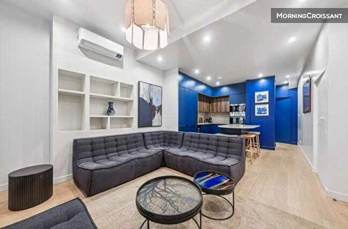 Appartement à louer - Hôtel de Ville, Marseille ème arrondissement - 2 pièces - 1 chambre