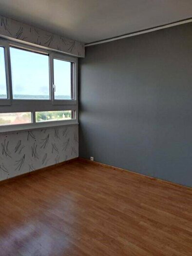 Appartement 4 pièces à Gare Nord et Ouest, Charleville-Mézières, à louer