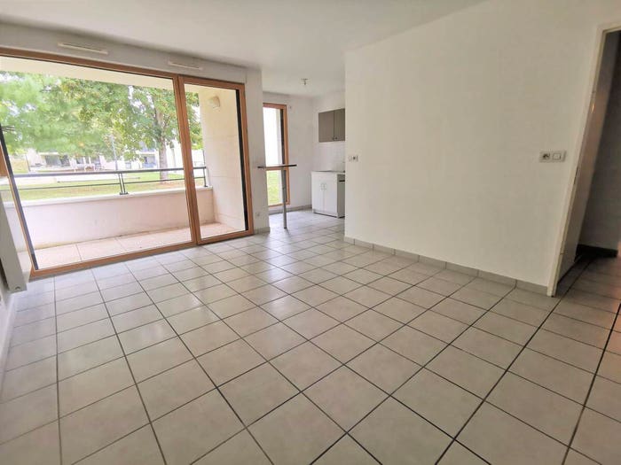 Ouest, Saint-Cyr-sur-Loire : Appartement 3 pièces à louer