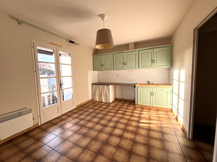 Appartement 3 pièces à Sainte-Livrade-sur-Lot, à louer