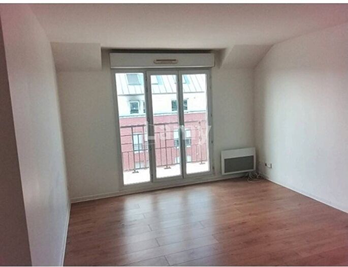 Appartement 4 pièces à louer à Centre Ville, Crosne