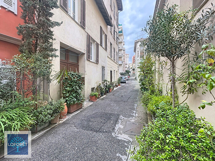 Maison à vendre - Nice, Borriglione - 5 pièces - 3 chambres