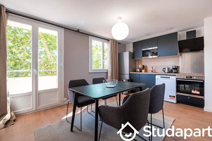 Appartement à louer - Minimes, Toulouse - 1 pièce - 1 chambre