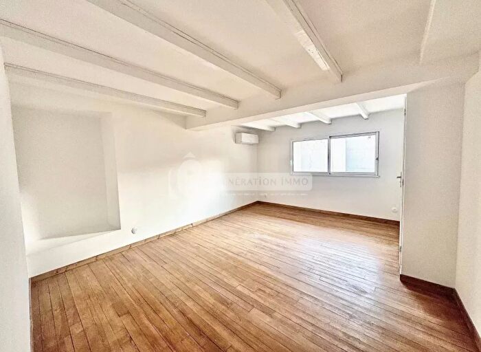 Maison à vendre - Eyragues - 5 pièces - 4 chambres