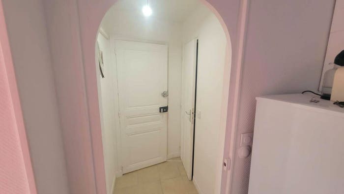 Centre Ville, Corbeil-Essonnes : Appartement 2 pièces à louer