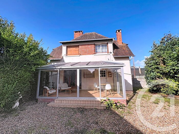 Maison à vendre - Brionne - 4 pièces - 3 chambres