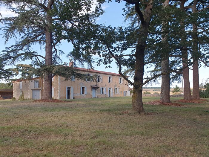 Maison à vendre - Auch - 14 pièces - 6 chambres
