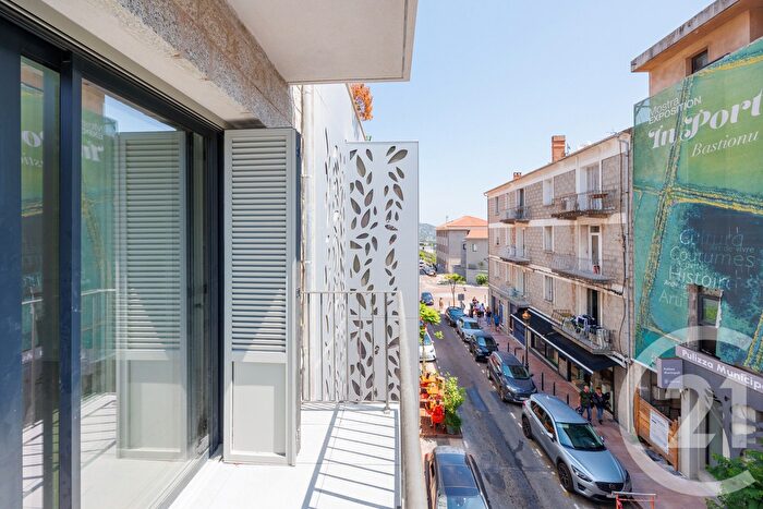 Appartement à vendre - Porto-Vecchio - 2 pièces - 1 chambre