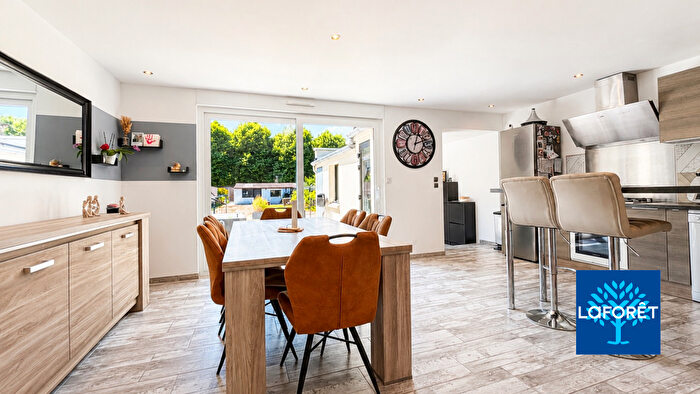 Maison 5 pièces à Denain, Faubourg du château, à vendre