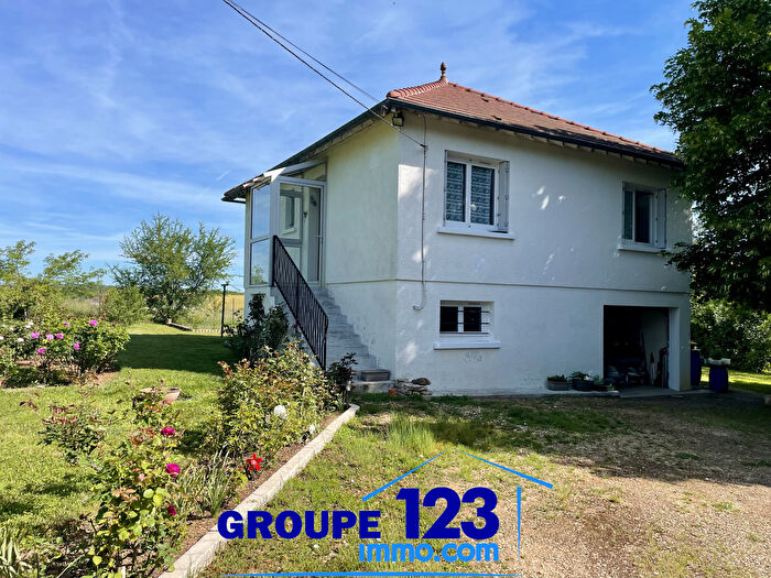 Mailly-le-Château : Maison 3 pièces à vendre