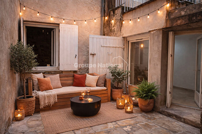 Appartement à vendre - Arles, Centre-ville - 2 pièces - 1 chambre