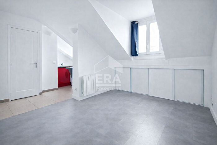 Appartement à vendre - Issy-les-Moulineaux, Centre-ville, Corentin Celton, Les Varennes - 1 pièce