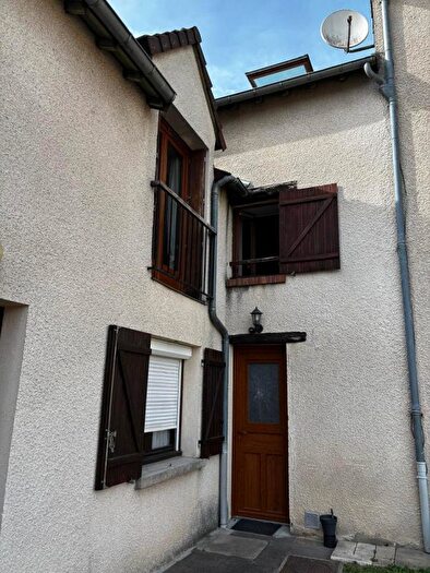 Maison 5 pièces à Issou, à vendre