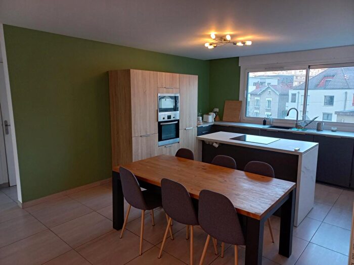 Appartement à louer - Grenoble, Bajatière - 3 pièces - 2 chambres