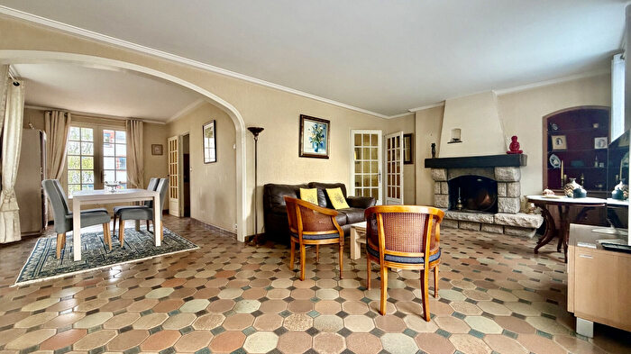Maison 7 pièces à Saint-Lyphard, à vendre
