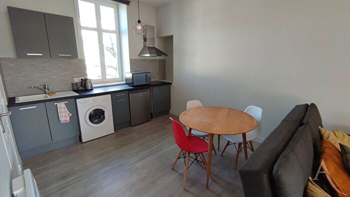 Appartement 1 pièce à Centre Ville-Les Marins, Châteauroux, à louer