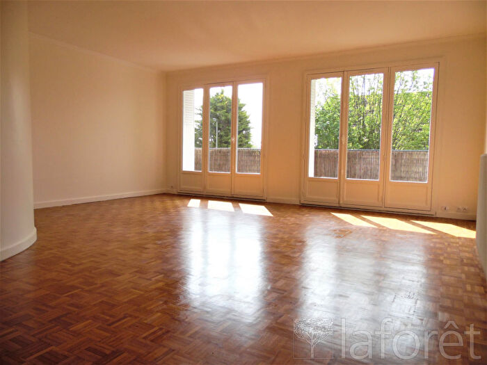 Sèvres, Croix-Bosset, Monesse, Brancas : Appartement 4 pièces à louer