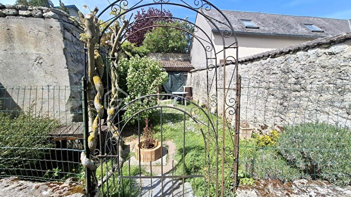 Maison à vendre - Césarville-Dossainville - 4 pièces - 3 chambres