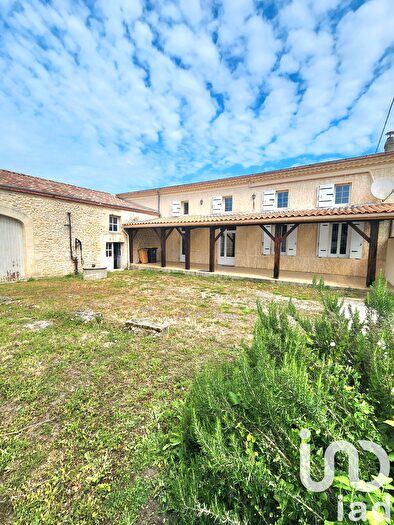 Maison à vendre - Saint-Androny - 6 pièces - 5 chambres