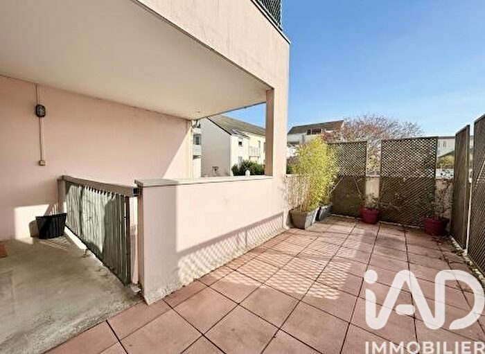 Appartement à vendre - Champigny-sur-Marne, Le Plateau - 3 pièces - 2 chambres