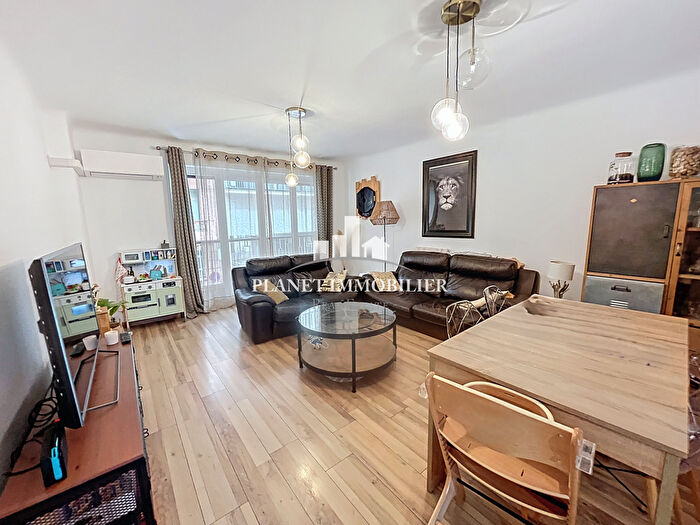 Appartement à vendre - Cannes, Prado, République - 3 pièces - 2 chambres