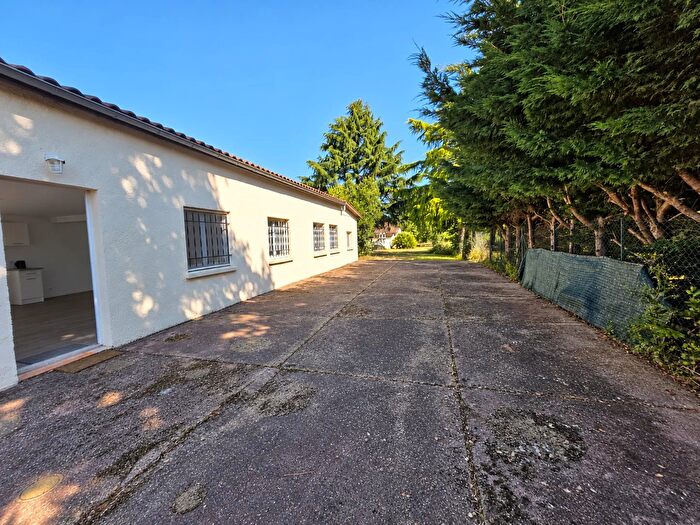 Saint-Ciers-sur-Gironde : Maison 3 pièces à louer