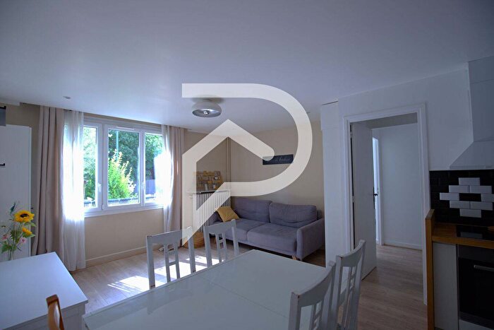 Percy Schneider, Clamart - Appartement 3 pièces à louer