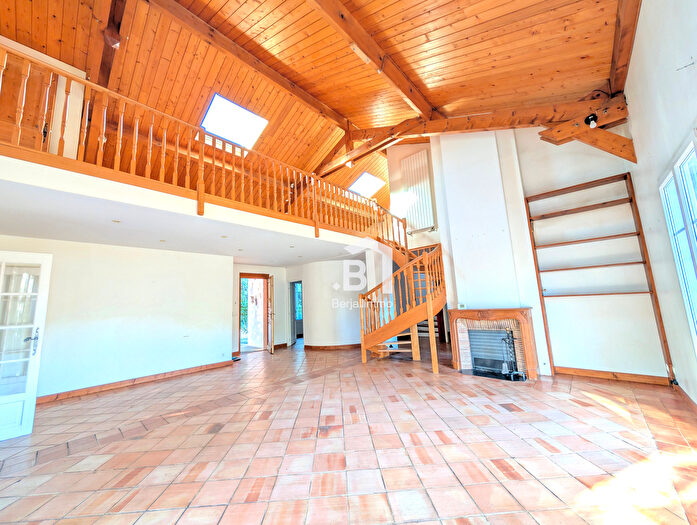 Maison à vendre - Dardilly - 10 pièces - 7 chambres