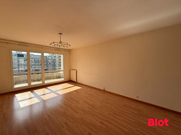 Appartement à louer - Rennes - 5 pièces - 4 chambres