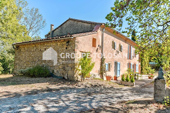 Maison 10 pièces à vendre à Lacroisille