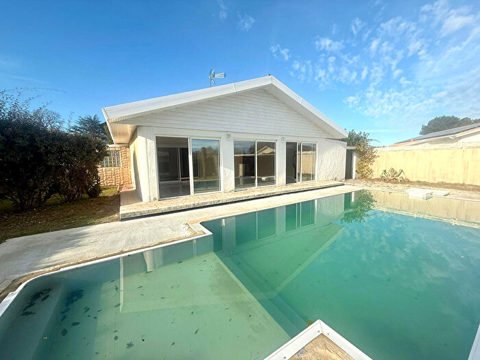 Maison 6 pièces à vendre - Laluque