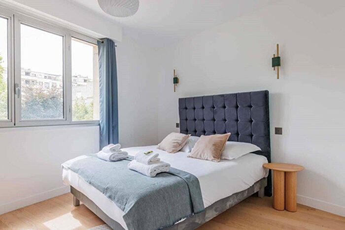 Saint James-Général Koenig, Neuilly-sur-Seine : Appartement 4 pièces à louer