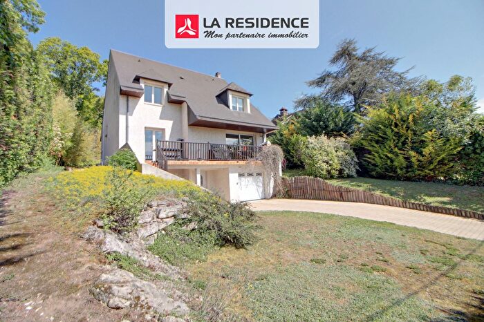Maison 7 pièces à Meulan-en-Yvelines, à vendre