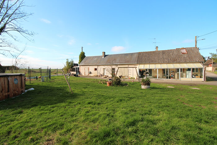 Maison à vendre - Clévilliers - 4 pièces - 3 chambres