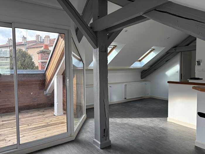 Appartement à louer - Nancy, Poincaré, Foch, Anatole France, Croix de Bourgogne - 3 pièces - 2 chambres