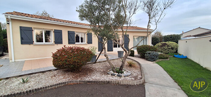 Maison à vendre - Cavignac - 5 pièces - 4 chambres