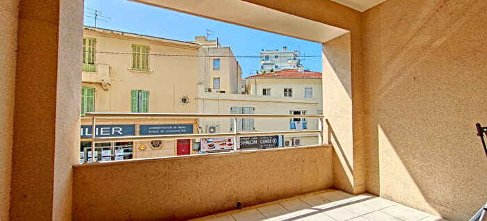 Antibes, Juan-les-Pins, Le Cap : Appartement 1 pièce à vendre