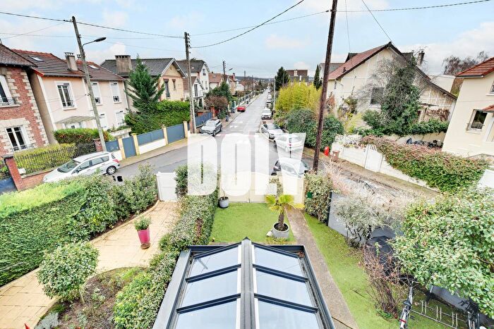 Maison à vendre - Chatou, Est - 6 pièces - 4 chambres