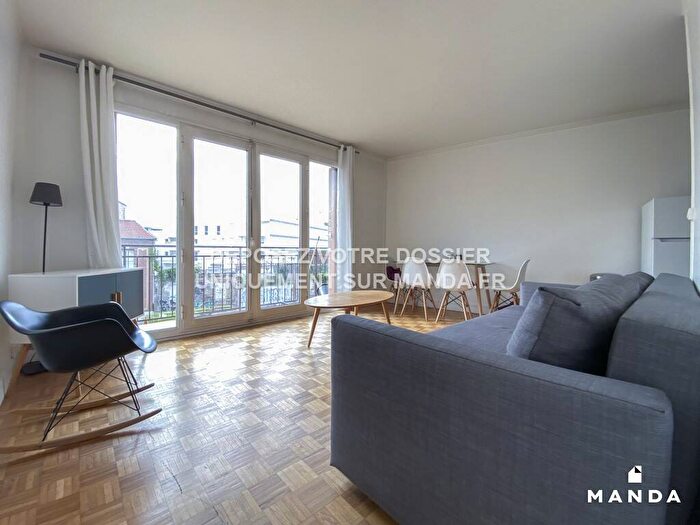Appartement à louer - Centre Ville, Aubervilliers - 2 pièces - 1 chambre