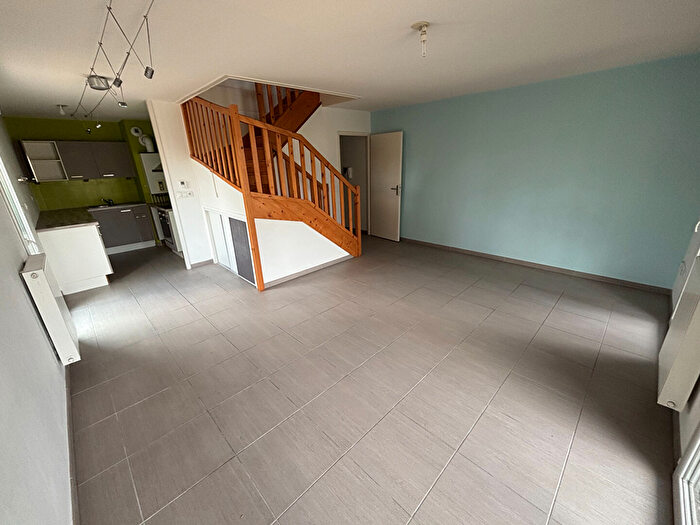 Pessac, Noës : Appartement 3 pièces à louer