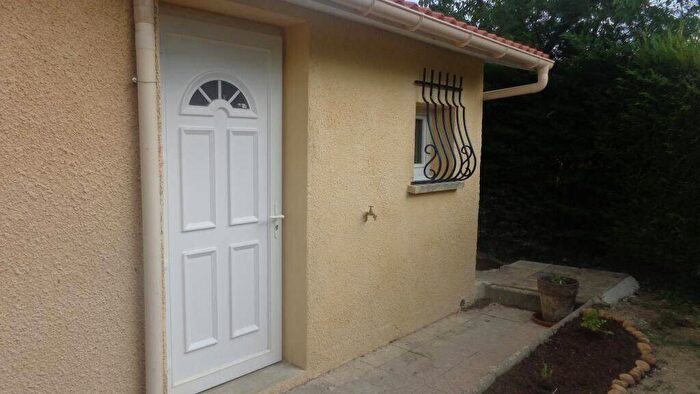 Appartement à louer - Autres quartiers et hameaux, Pont-Évêque - 1 pièce