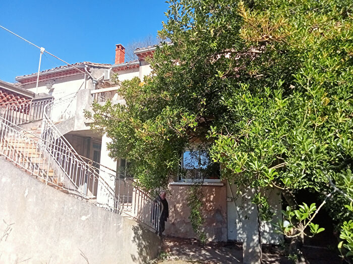 Maison à vendre - Pernes-les-Fontaines - 5 pièces - 3 chambres