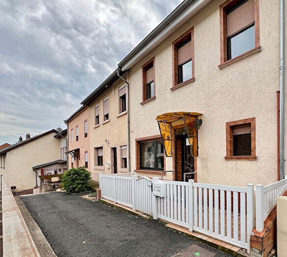 Maison à vendre - Creutzwald, Centre-ville, Houvergaerten - 5 pièces - 3 chambres