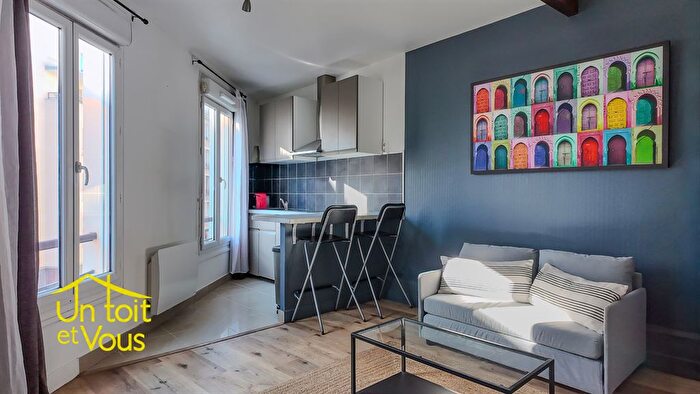 Appartement 1 pièce à vendre - Paris 18ème, Porte de Clignancourt, Porte Montmartre, Moskowa