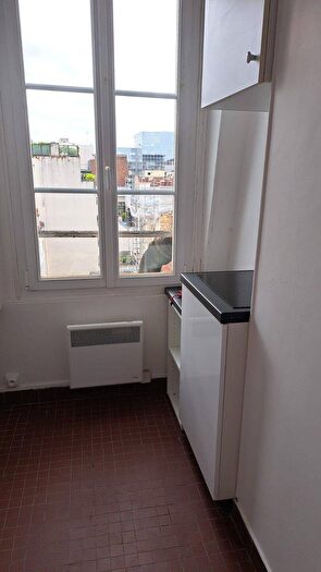 Appartement 1 pièce à louer à Henri Barbusse, Levallois-Perret