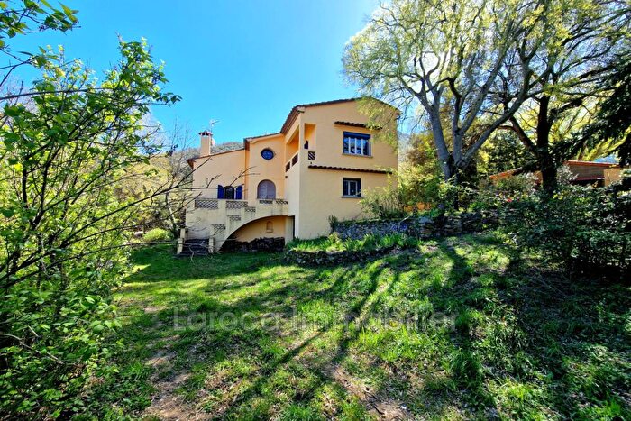 Maison à vendre - Arles-sur-Tech - 9 pièces - 5 chambres