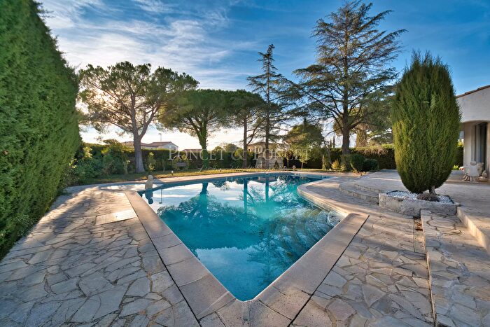 Maison à vendre - Saint-Jean-de-Védas - 8 pièces - 4 chambres