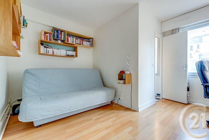 Appartement 1 pièce à Paris 18ème, Grandes Carrières, Clichy, à vendre