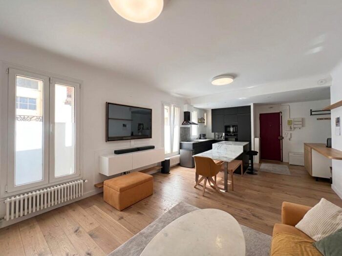 Appartement 3 pièces à louer - Montrouge, Haut-Mesnil Grand Sud