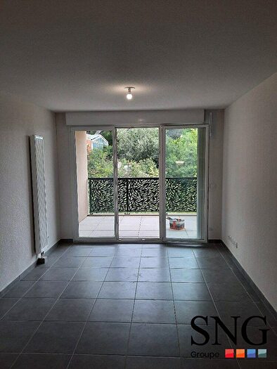 Appartement à louer - Alouette, Nîmes - 2 pièces - 1 chambre